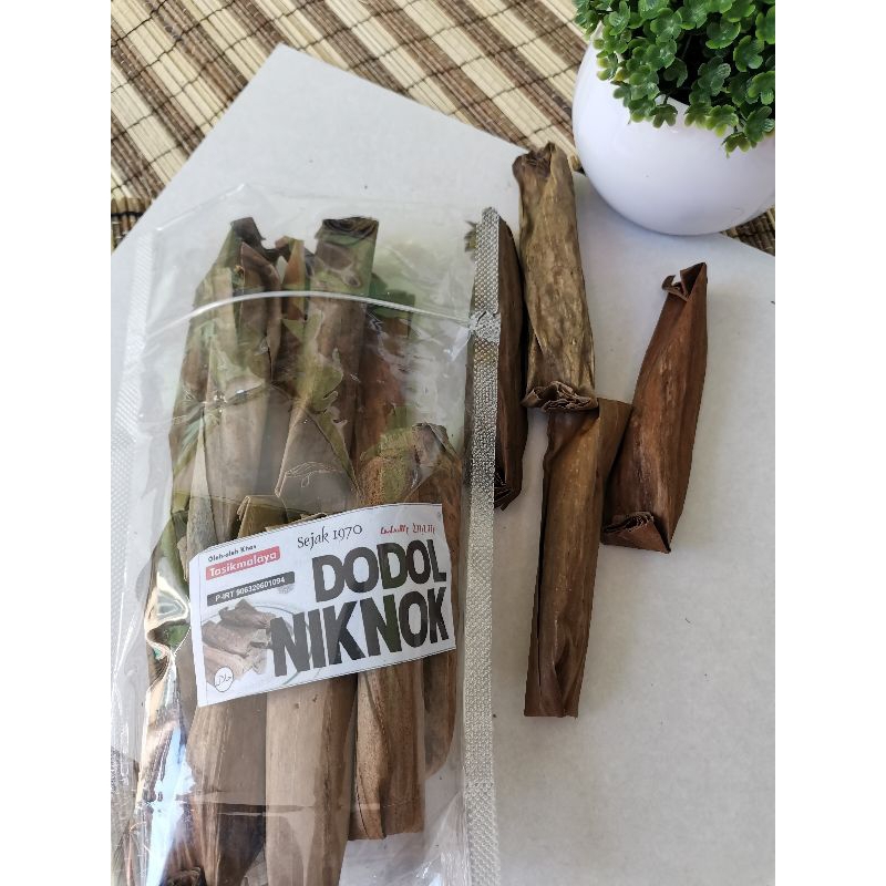 Jual Dodol NIKNOK khas Tasikmalaya 350 gram // Dodol Tepung Beras premium. | Shopee Indonesia