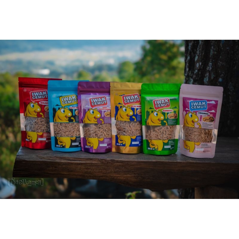 Jual IWAK CEMUT ( Ikan Cethul crispy dengan 6 varian rasa ) | Shopee ...