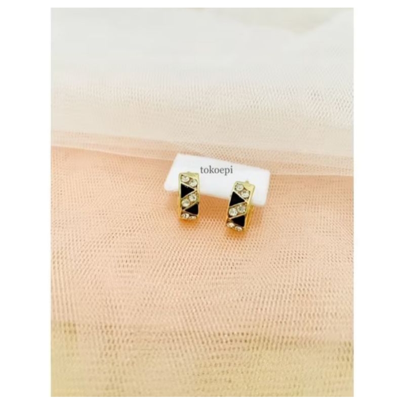 Jual anting bulat simple elegant||anting emas permata list hitam motif ...