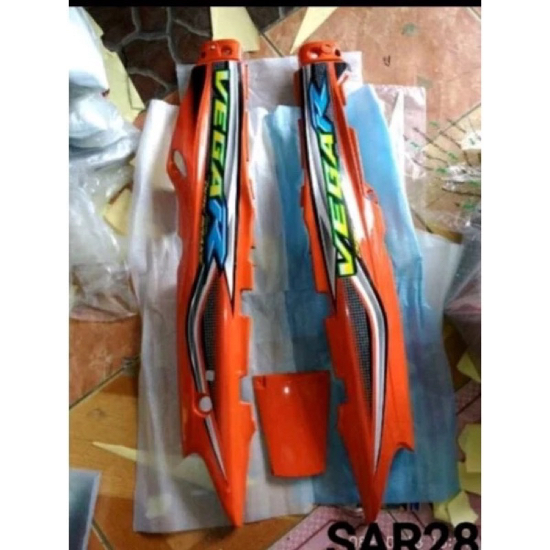 Jual COVER BODY BELAKANG YAMAHA VEGA R LAMA/OLD 2005 ORANGE SET ...