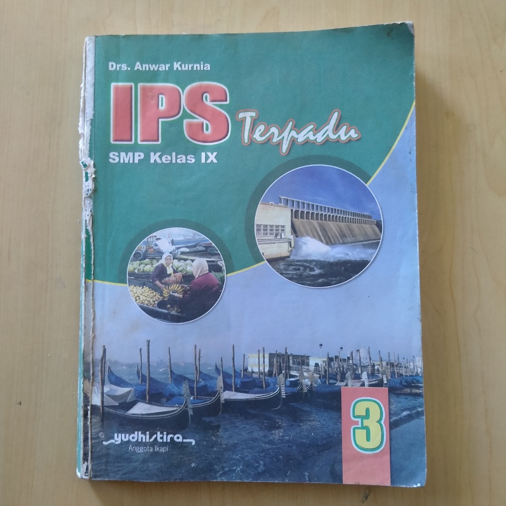 Jual IPS Terpadu SMP Kelas IX (Kelas 9) | Drs. Anwar Kurnia | Penerbit ...
