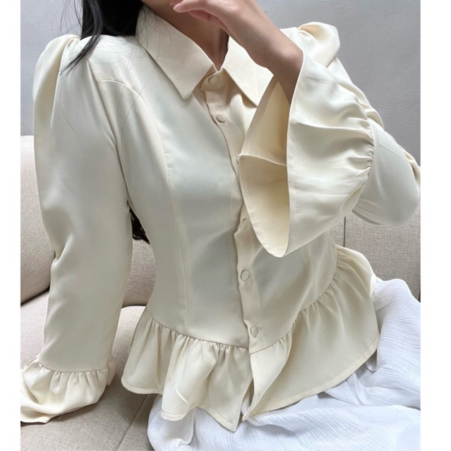 Jual Daphne Top from Modello (sister brand) | Shopee Indonesia