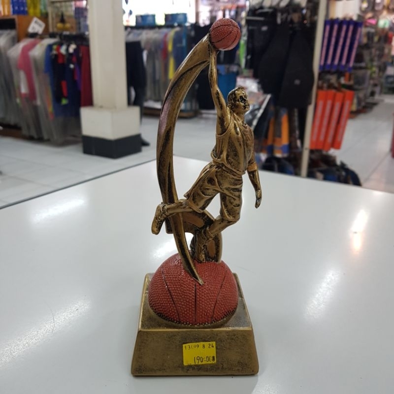 Jual Piala trophy trofi tropi juara kejuaraan basket basketball 1378 ...