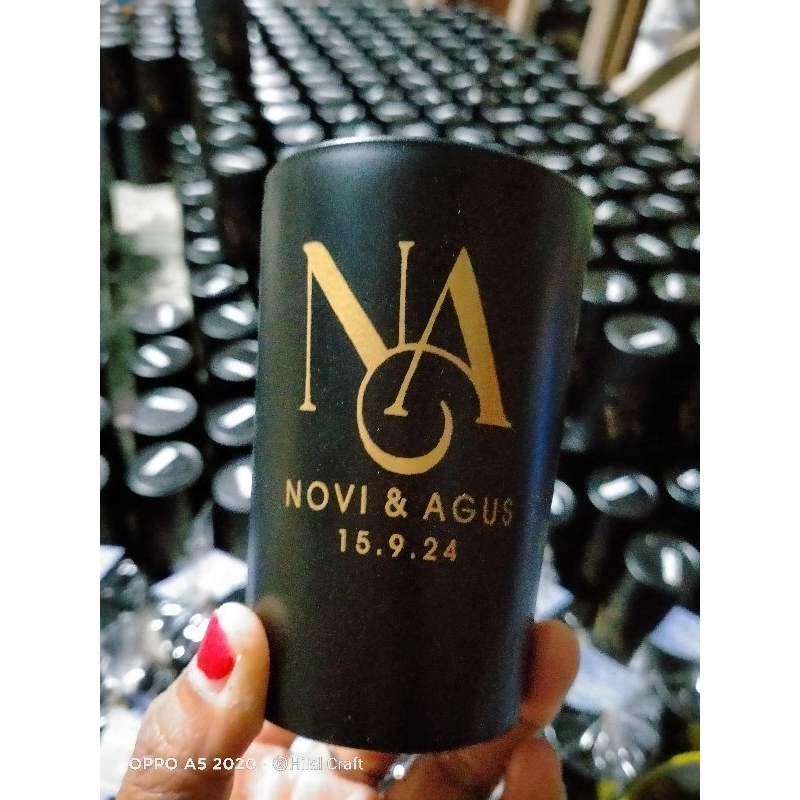 Jual Souvenir Gelas 10 cm Hitam Kemas box sablon | Shopee Indonesia