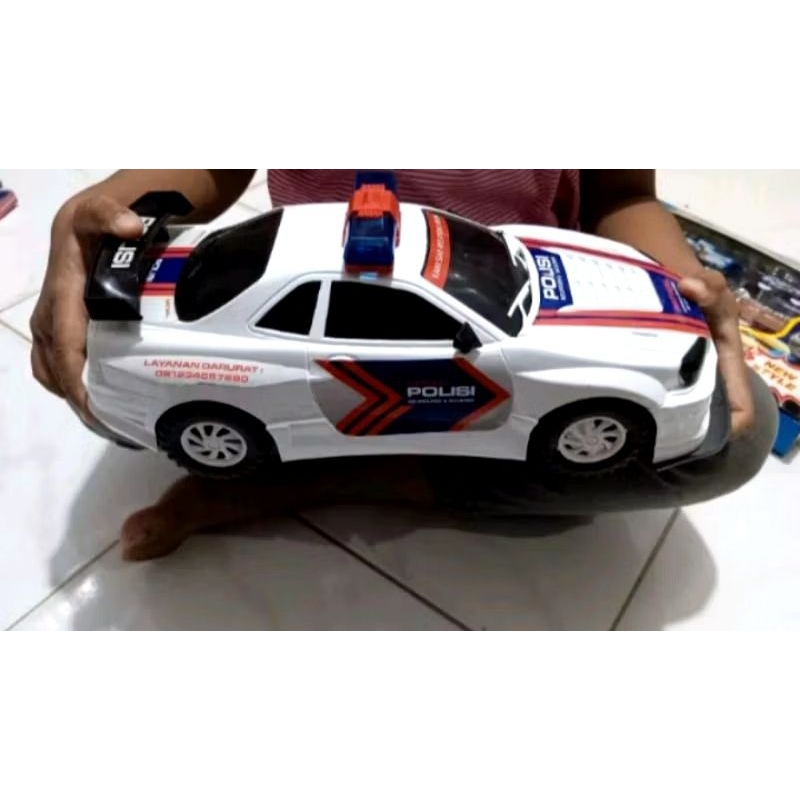 Jual Mobil Sedan Polisi Besar BP6072 | Shopee Indonesia