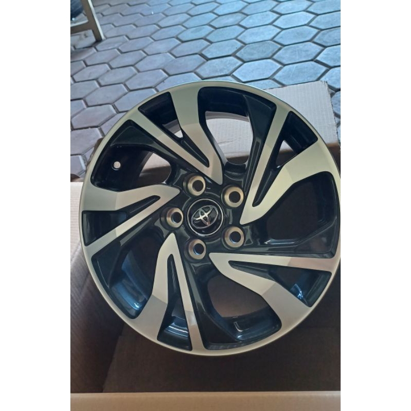 Jual VELG ORIGINAL INNOVA REBORN FACELIFT. | Shopee Indonesia