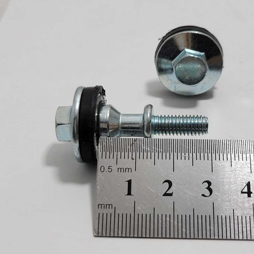 Jual Baut Kepala Silinder Cylinder Head Sepeda Motor Mio Karbu ukuran ...