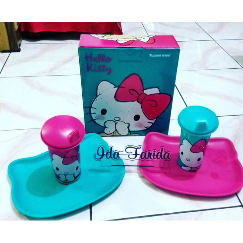 Jual Hello kitty set tupperware | Shopee Indonesia