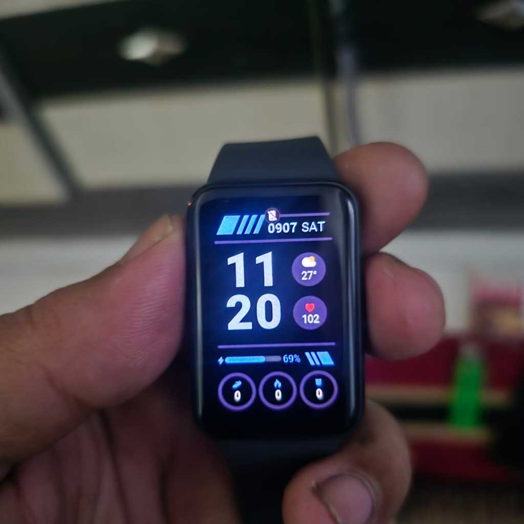 Jual Galaxy fit 3 dan galaxy bud FE second | Shopee Indonesia