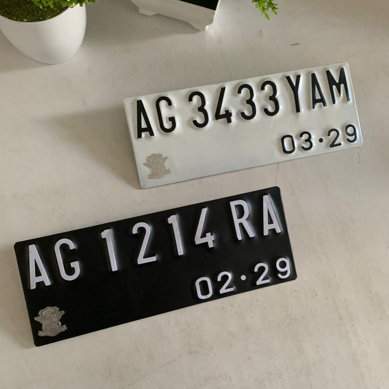 Jual Custom Plat Motor Baut Tanam Harga (Satuan) Free Custom Nama ...