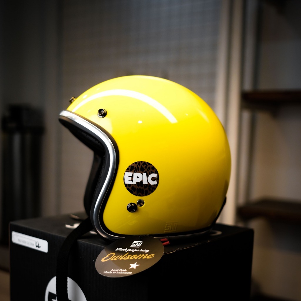 Jual Epic Veil Helmet Open Face Basic Yellow Glossy List Chrome Helm ...