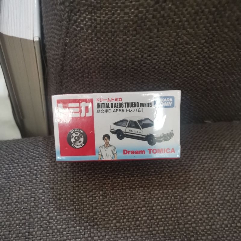 Jual Tomica Dream Initial D Toyota Corolla Trueno AE86 Kap Putih White | Shopee Indonesia