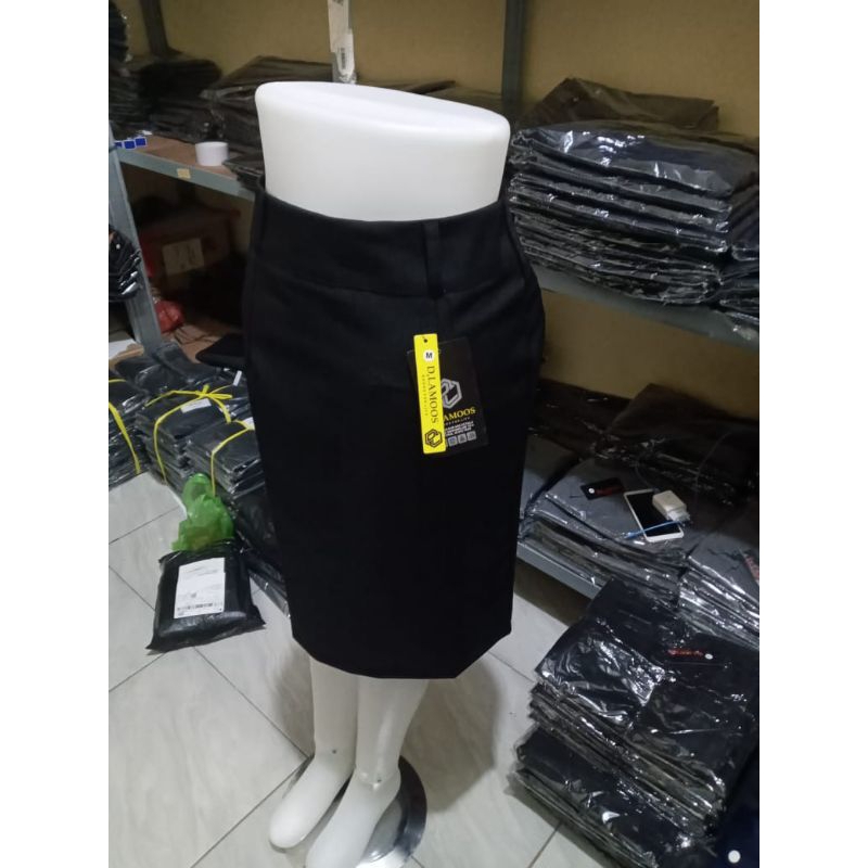 Jual rok span pendek formal 3/4 rok wanita span belah belakang | Shopee ...