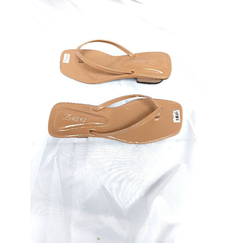 Jual Sandal hak tahu model jepit | Shopee Indonesia Jual Sandal hak tahu model jepit | Shopee Indonesia