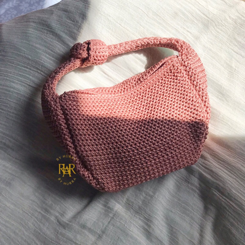 Jual B Y . H U R R A - NEW ️IVY Handbag / Tas Rajut / Tas Wanita ...