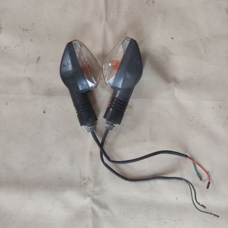 Jual Lampu Sein Reteng For Megapro Verza Old Cb150r Old Original AHM ...