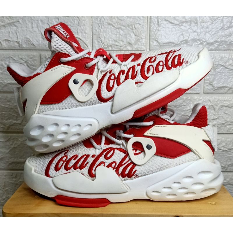 Jual Sepatu Basket Anta Collab Coca-Cola | Shopee Indonesia