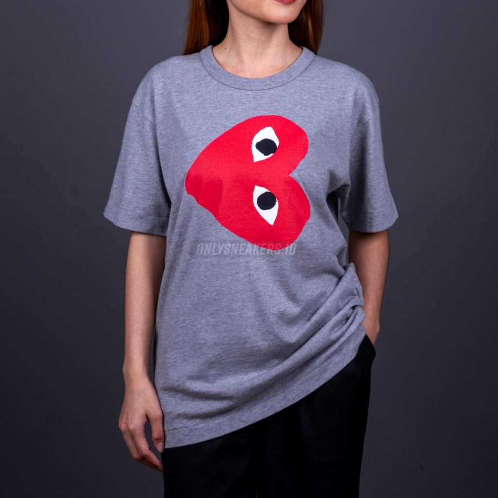 Jual CDG PLAY SIDE HEART GREY TEE (100% AUTHENTIC) | Shopee Indonesia