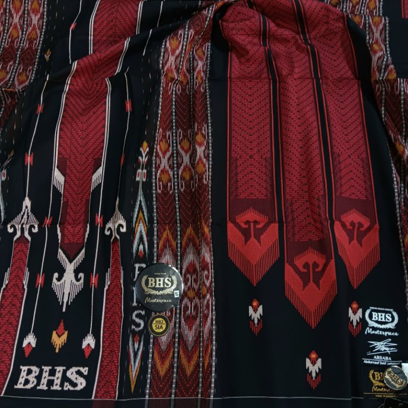 Jual SARUNG BHS MASTERPIECE GOLD M82 SIA 5 HITAM MERAH | Shopee Indonesia