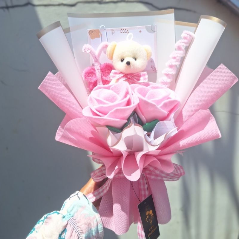 Jual Buket Boneka bunga mawar kawat bulu mercy murah | buket boneka ...