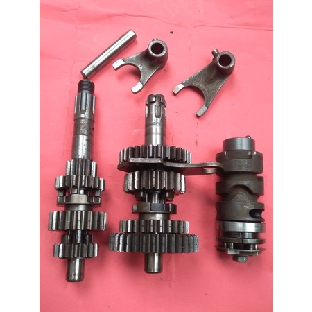 Jual Gigi rasio ratio gigi susun gearbox rasio gigi tranmision Suzuki ...