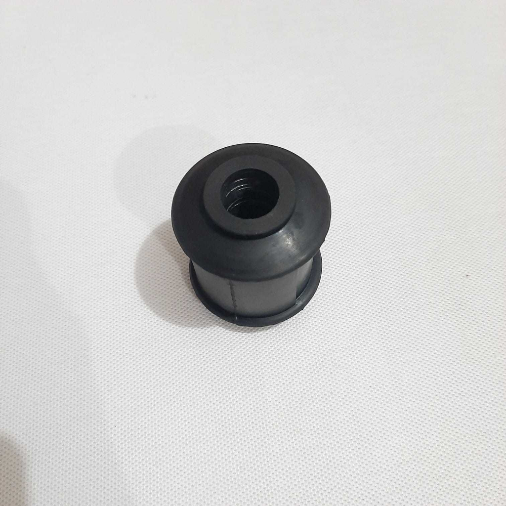 Jual BUSHING DRAG LINK BELAKANG LUBANG BESAR TIMOR | Shopee Indonesia