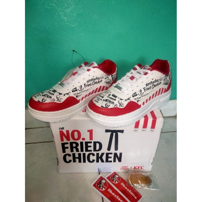 Jual KFC X AEROSTREET RED EDITIONS Merah Sepatu size 40 insole 26 cm ...