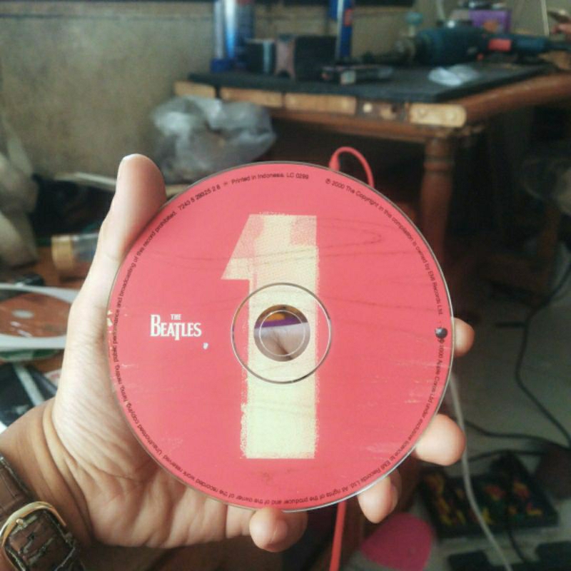 Jual THE BEATLES - ONE (CD) | Shopee Indonesia