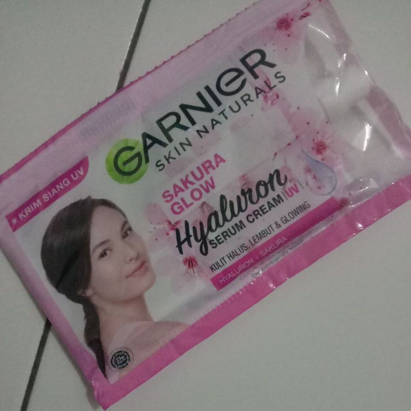 Jual GARNIER SAKURA GLOW HYALURON SERUM CREAM | Shopee Indonesia Jual GARNIER SAKURA GLOW HYALURON SERUM CREAM | Shopee Indonesia