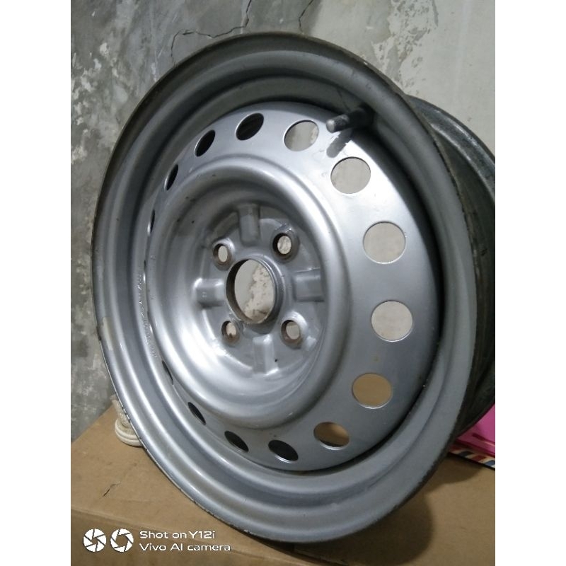 Jual velg kaleng ring 14 pcd 4x100 lebar 5½ inchi ex vios limo | Shopee Indonesia