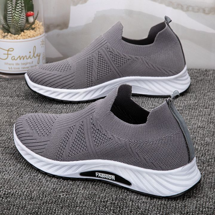 Jual ESSE Jisoo Sepatu Sneakers Pria Sport Shoes Cowok Keren Kece 041 ...