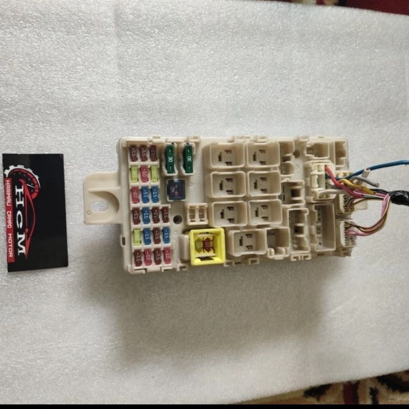 Jual box box sekring xpander original | Shopee Indonesia