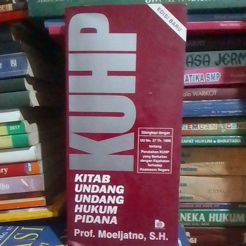 Jual KUHP kitab undang undang HUKUM pidana ( EDISI BARU ) | Shopee Indonesia