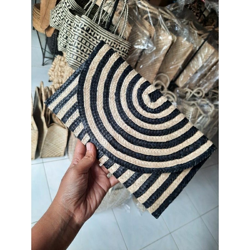 Jual Clutch Anyaman Premium/Dompet Anyaman/Handmade | Shopee Indonesia