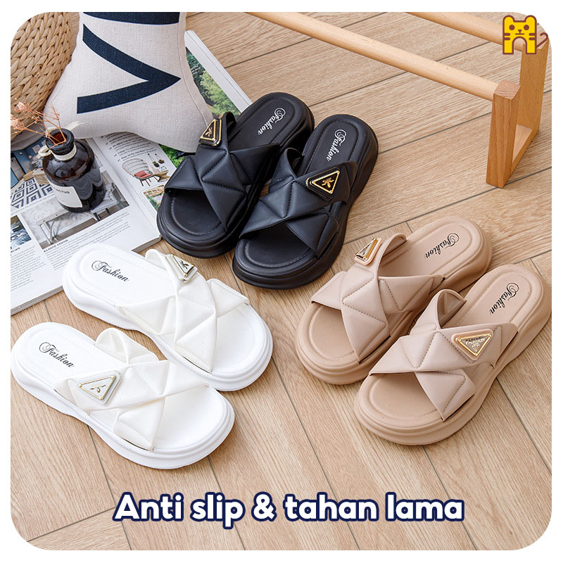 Jual Taylor Sandal slop / Sandal tinggi / wedges / sandal cewek ...