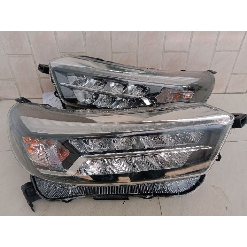 Jual headlamp lampu depan Honda Brio facelift 2023 | Shopee Indonesia
