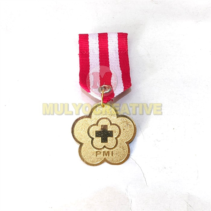 Jual Pin Tanda Jasa PMI Tiska Palang Merah Indonesia | Shopee Indonesia