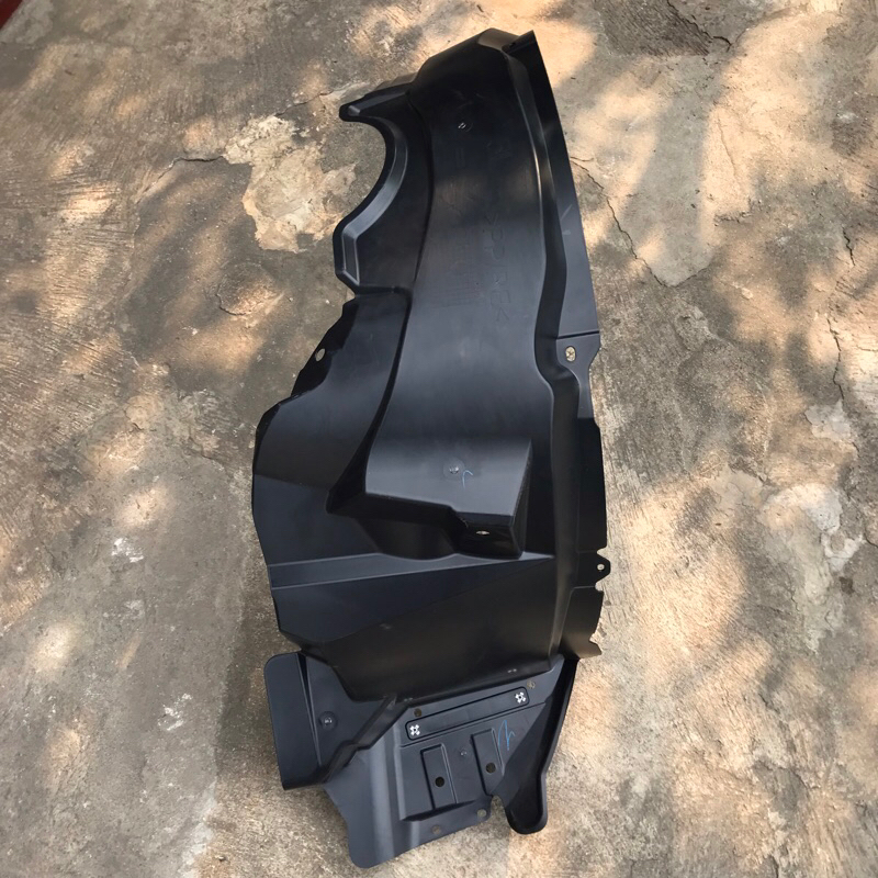Jual liner fender spakbor depan ROCKY RAIZE ORIGINAL TOYOTA | Shopee ...