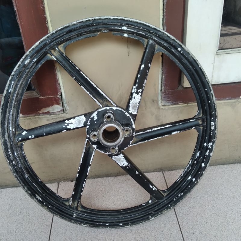 Jual Velg depan daichi alloy suzuki SUBTITUSI SATRIA2TAK SATRIA HIU ...