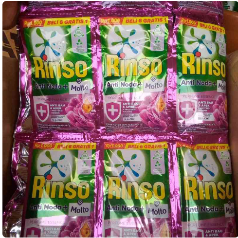 Jual RINSO MOLTO Detergen Cair [ 38 mL x 6 pcs | 1 Renceng ] | Shopee ...