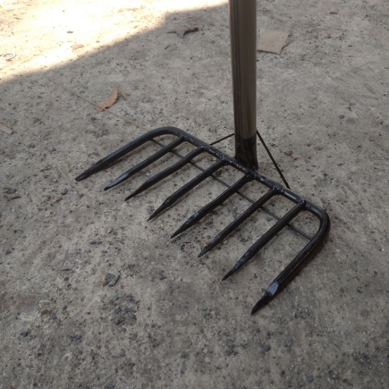 Jual Garpu Garuk gigi 8 full besi pipa panjang 85cm/cangkrang cangkul ...