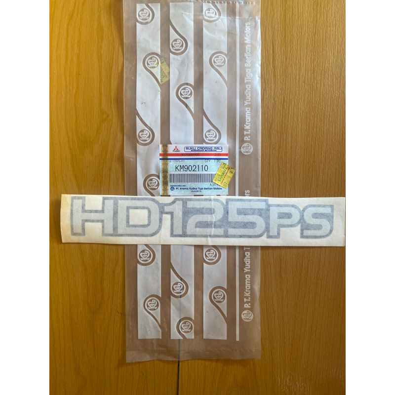 Jual Stiker HD125PS Original Sticker Canter HD 125 PS KM902110 l ...