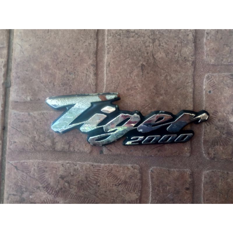 Jual Emblem logo tangki honda tiger 2000 original | Shopee Indonesia
