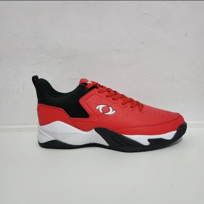 Jual Astec Gary Basketball size 43 / sneakers sepatu basket merah hitam ...