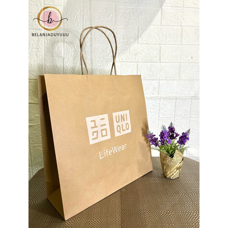 Jual Paper Bag Uniqlo LifeWear Original Store | Shopee Indonesia