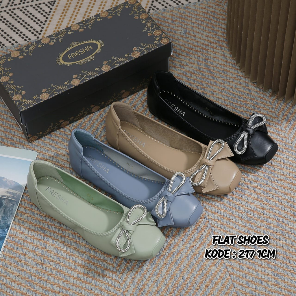 Jual VU FRESHA FLAT SHOES 217 | Shopee Indonesia
