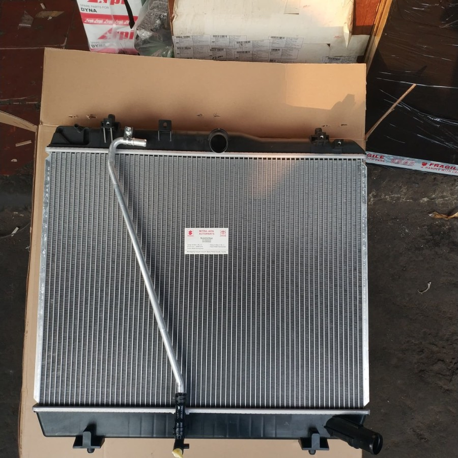 Jual Radiator Hiace commuter Diesel Manual 2017 ke atas 39 AUTOPARTS ...