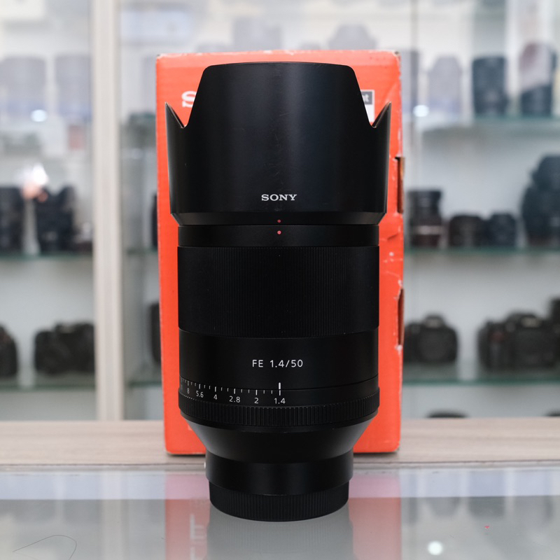 Jual Lensa kamera sony FE 50mm F1.4 ZA zeiss planar | Shopee Indonesia