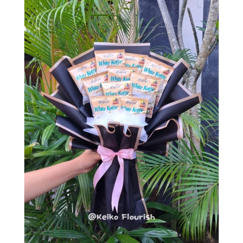 Jual Buket Snack / buket jajan / Hadiah kado wisuda ulang tahun ...