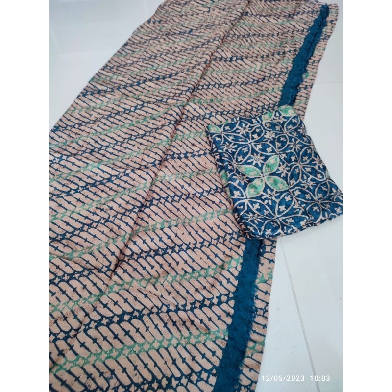 Jual WIKE BATIK | SET KAIN BATIK VISCOSE LASEM | BATIK TRUSMI | Shopee ...